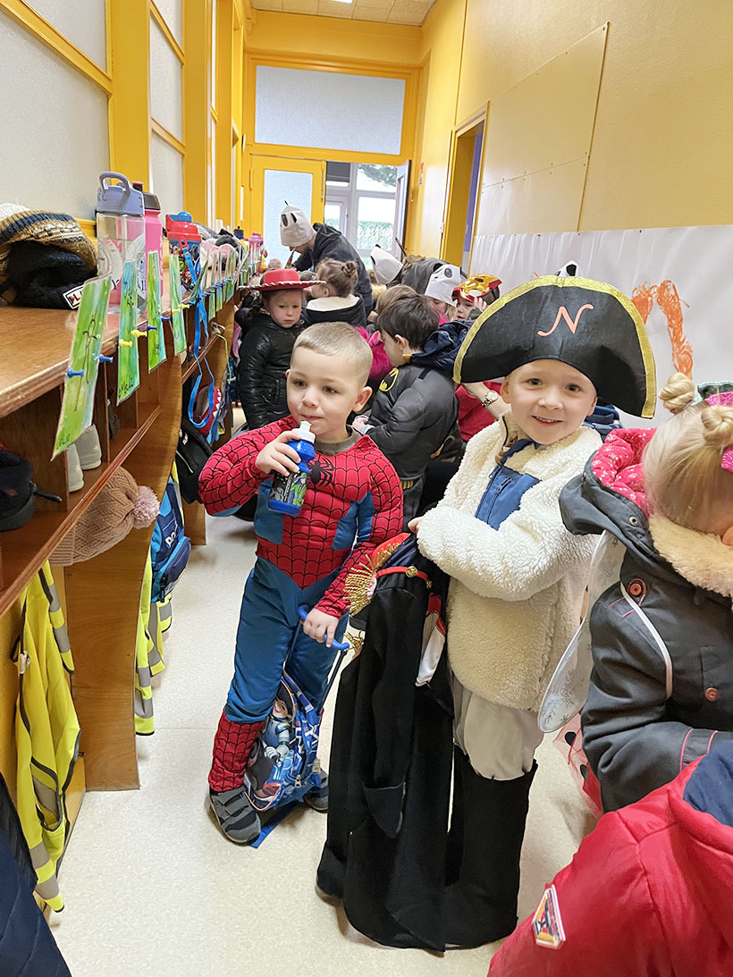 Le mini-carnaval - Mairie de Wimille